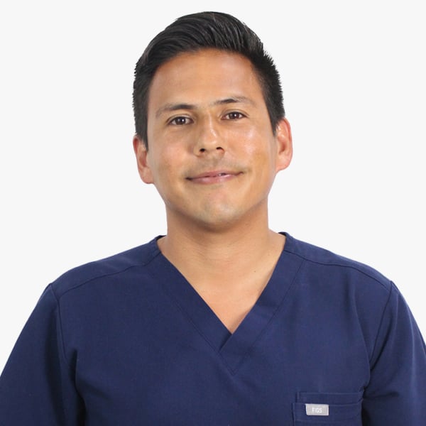 About Us - Ramos Dental Clinic - Top Rated Dentist Zona Rio